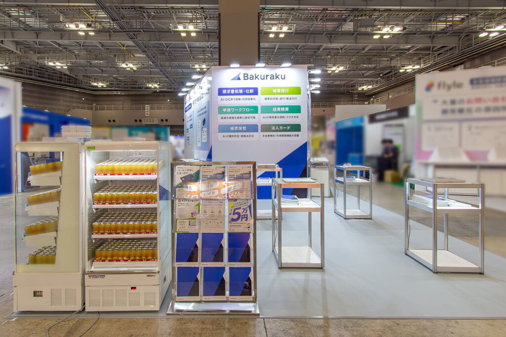 株式会社LayerX「バクラク」ブース｜バックオフィスWorld 2025 | 株式会社ビーツ（BEEATS）