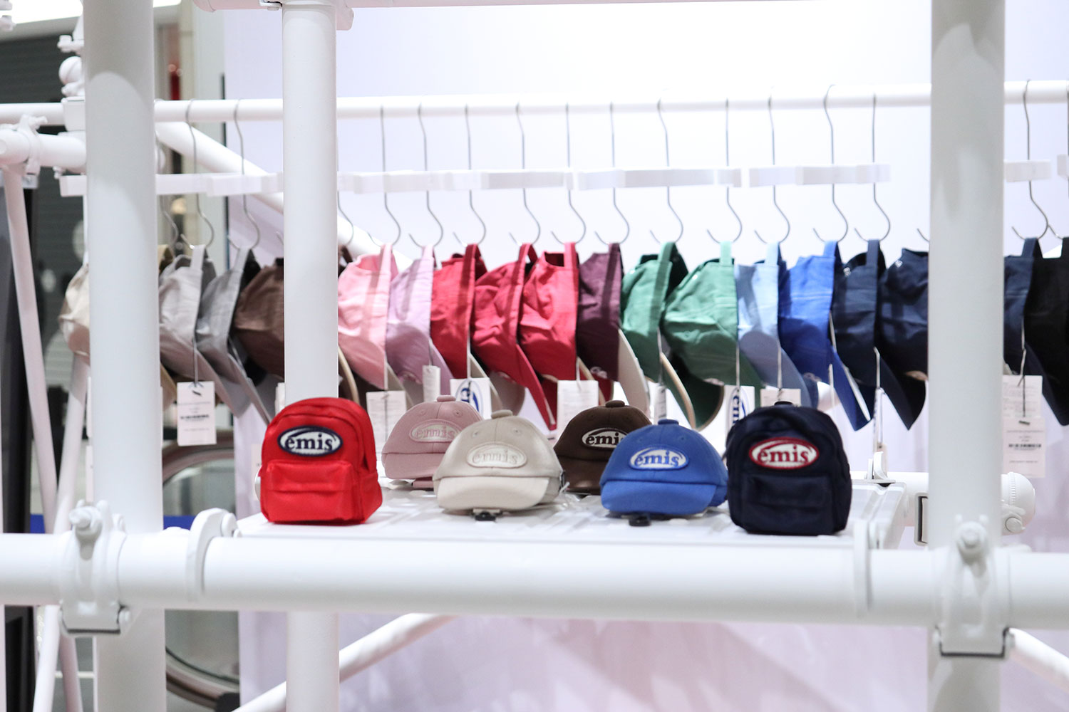 「EMIS」ポップアップストア｜心斎橋PARCO | 株式会社ビーツ（BEEATS）